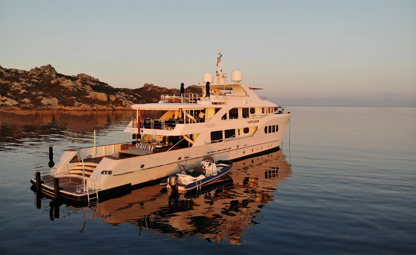 MERiDIAN 5G DOME ROUTER (Coverage 85km offshore) - Dreamlab ...